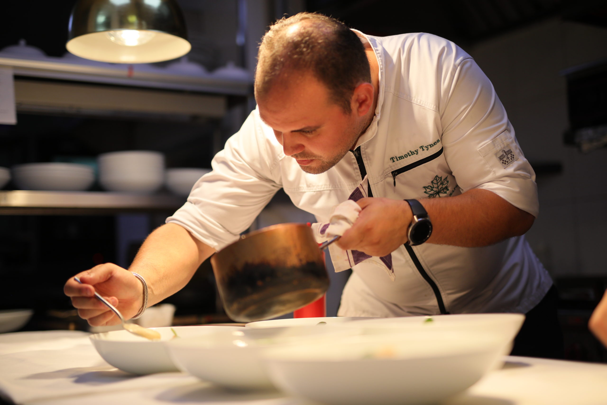 Antwerpse horeca-uitbater Timothy Tynes: 'Dit is erger dan een lockdown'